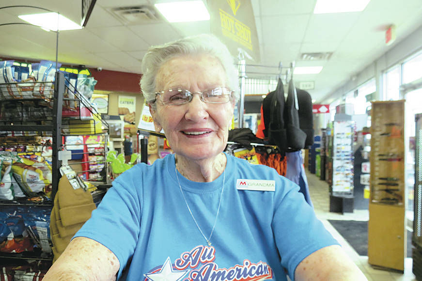 ‘Grandma’ famous for hugs | News, Sports, Jobs - InNorthwestNews.com